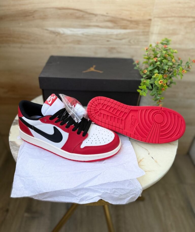 First Copy Nike Air Jordan Retro 1 low Chicago - Red | Sneaker Shokeen