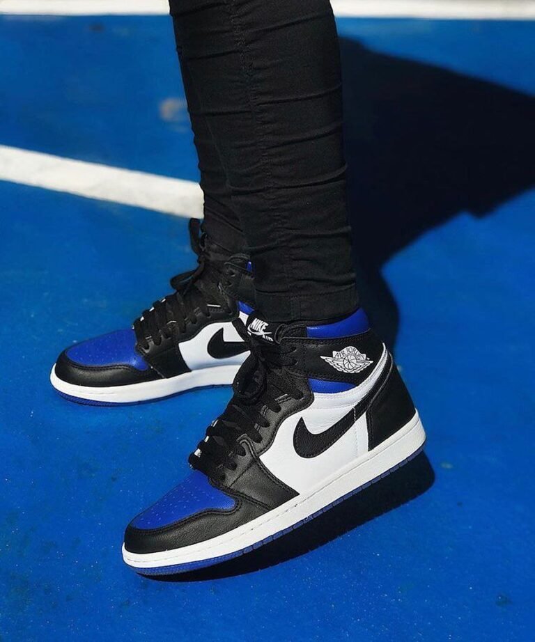 First Copy Nike Air Jordan Retro 1 High Royal Toe | Sneaker Shokeen